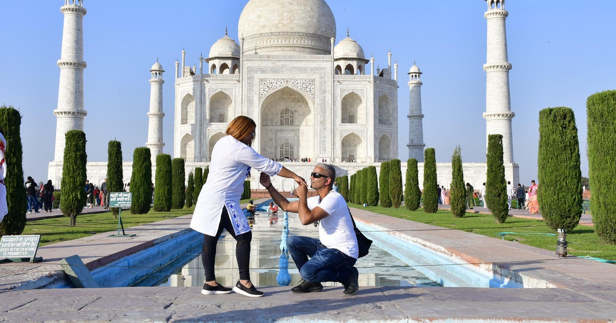 From Delhi: Sunrise Taj Mahal, Baby Taj & Agra Fort Day Tour | GetYourGuide