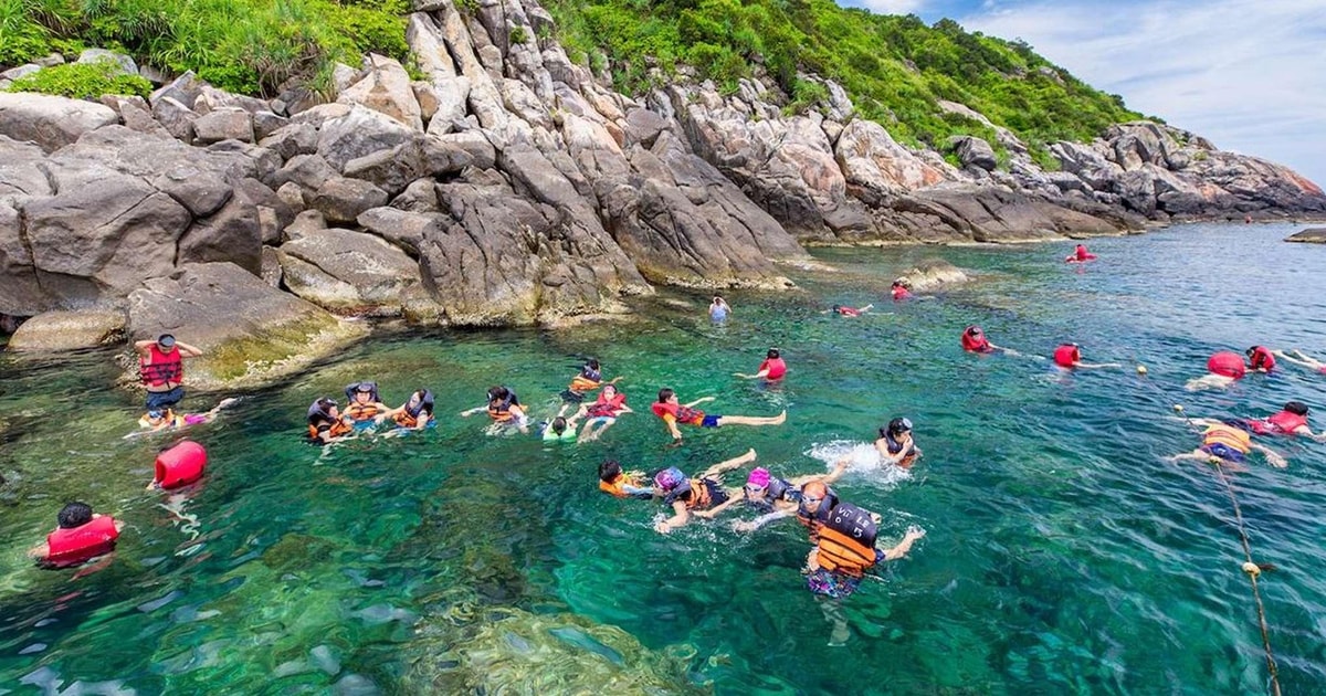Excursión de un día a la isla de Cham con snorkel (1 MENÚ DE COMIDA ...