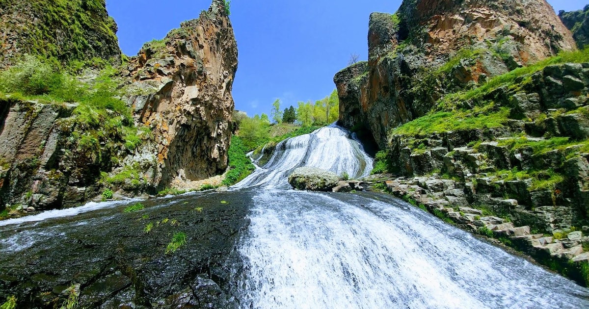 Tatev ropeway, Jermuk waterfall, Gallery of mineral waters | GetYourGuide