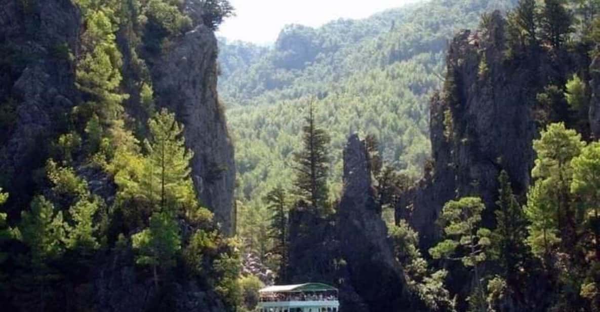 Mesto Side: Výlet loďou Zeleným kaňonom s nealkoholickými nápojmi a ...