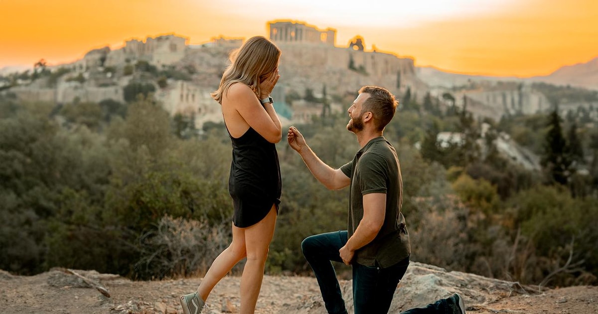 Athens photo tour | GetYourGuide