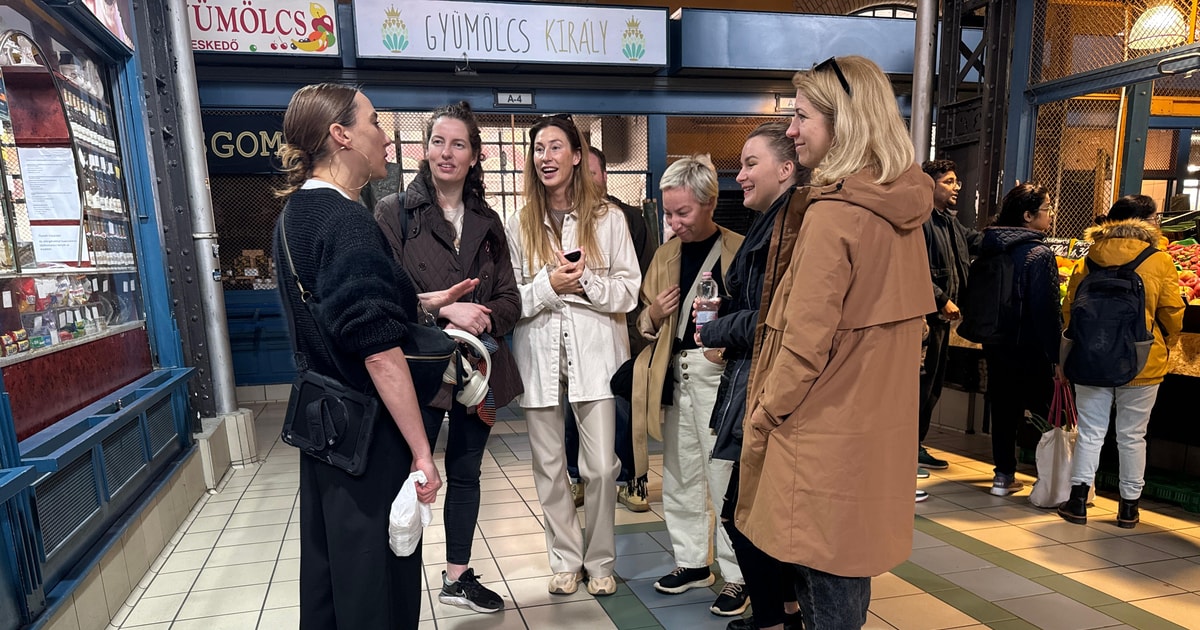 Descobre Budapeste com o elétrico 2 | GetYourGuide