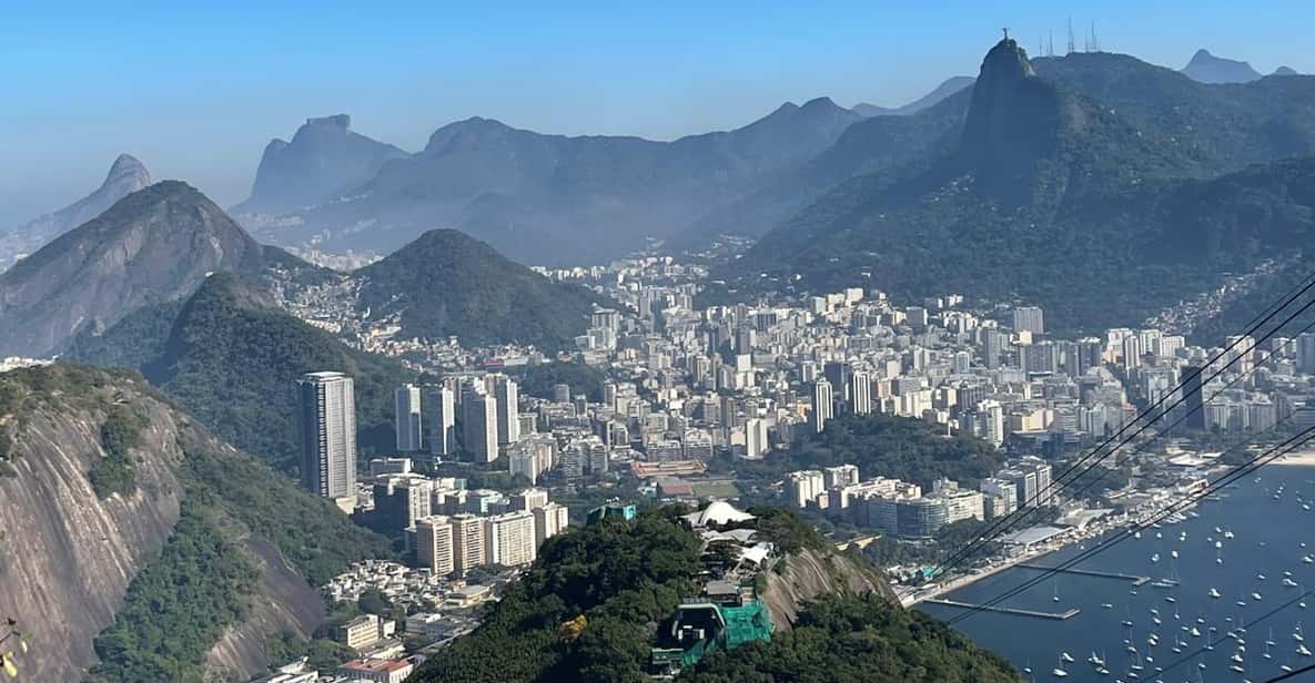 Rocinha: Walking tour | GetYourGuide
