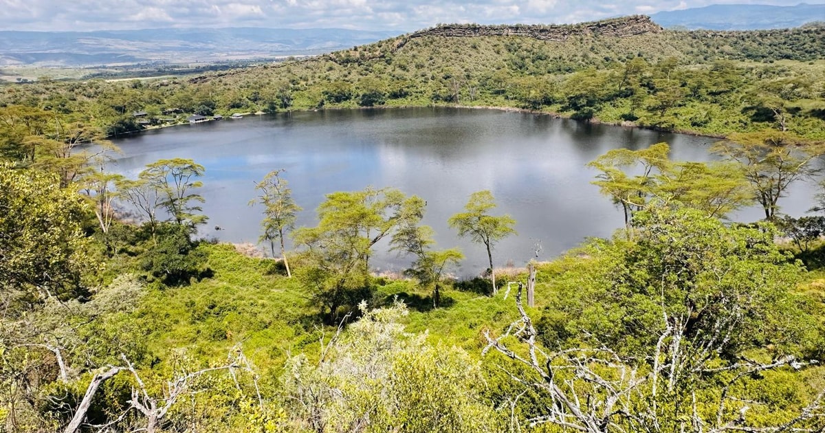 Tour en bicicleta por Hell's Gate y safari en barco por el lago ...