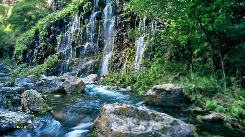 Diamond bridge - Dashbashi canyon | GetYourGuide