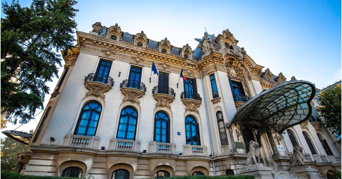 Museums and Galleries Private walking tour in Bucharest | GetYourGuide