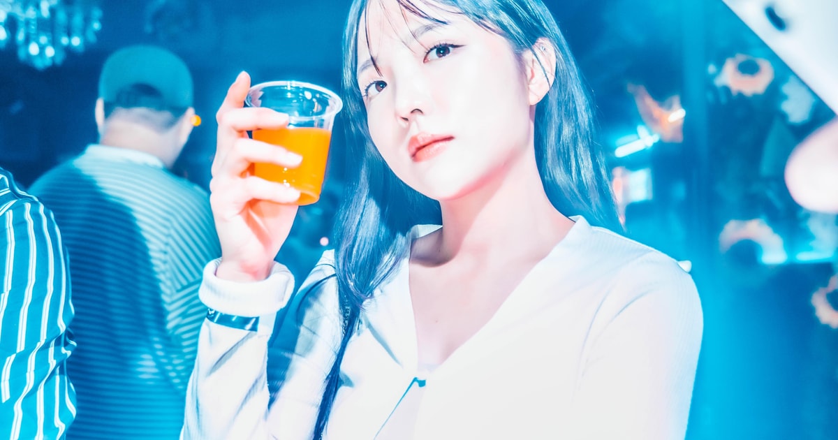 Séoul : Itaewon Nightlife Tour & Premium Pubcrawl | GetYourGuide