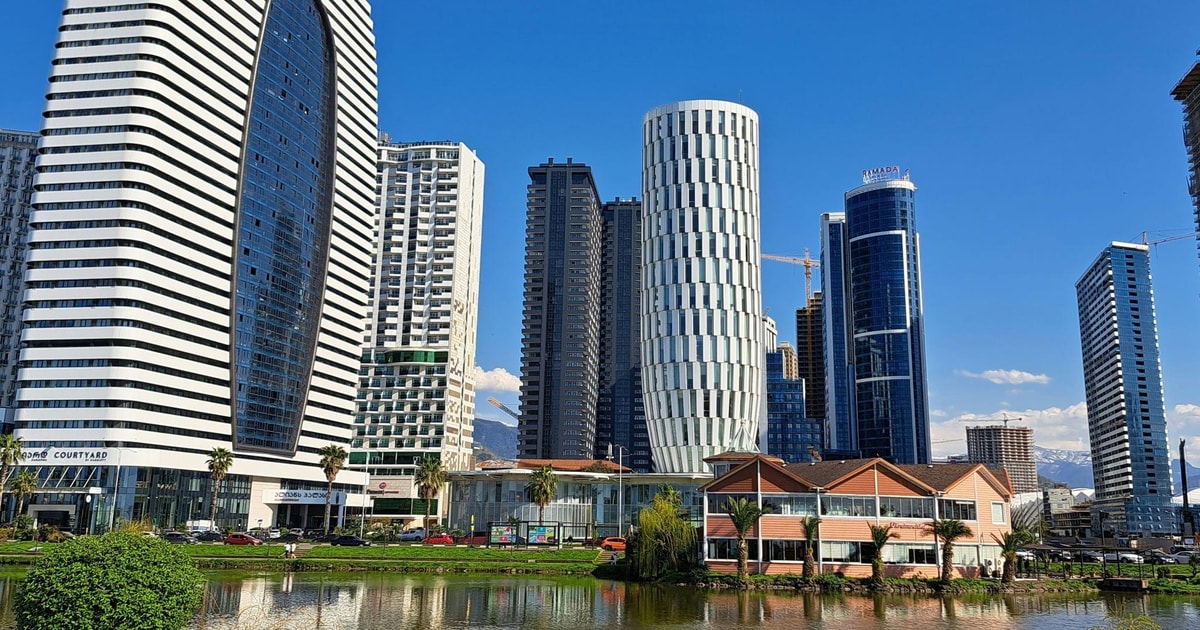 From KUTAISI: fancy Batumi and famous dendrological park | GetYourGuide