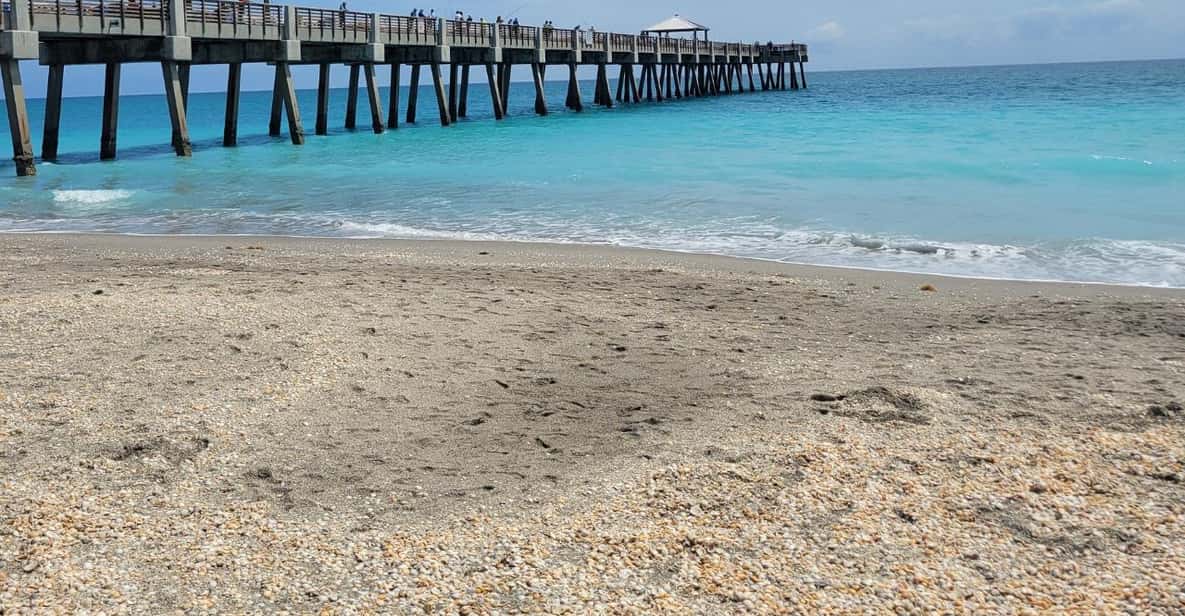 Juno Beach: All-Inclusive stranddag Cabana Verhuur | GetYourGuide