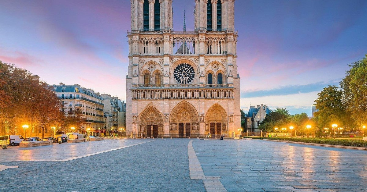 Paris: Notre-Dame Cathedral Guided Tour with Entry | GetYourGuide